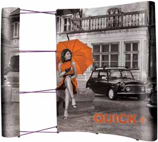 WELCOME s.r.o. : oblá stěna